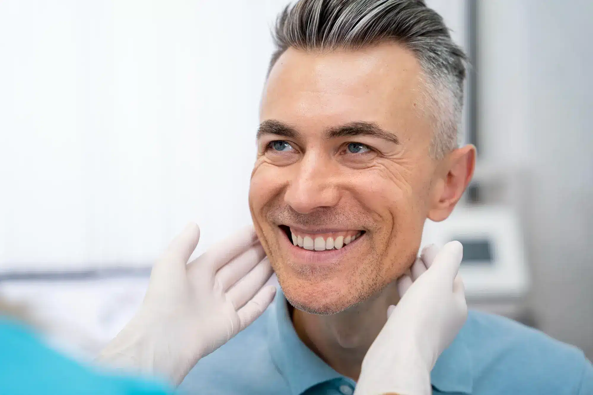 Full Mouth Dental Implants Cost in Hungary - Universal Medical Travel